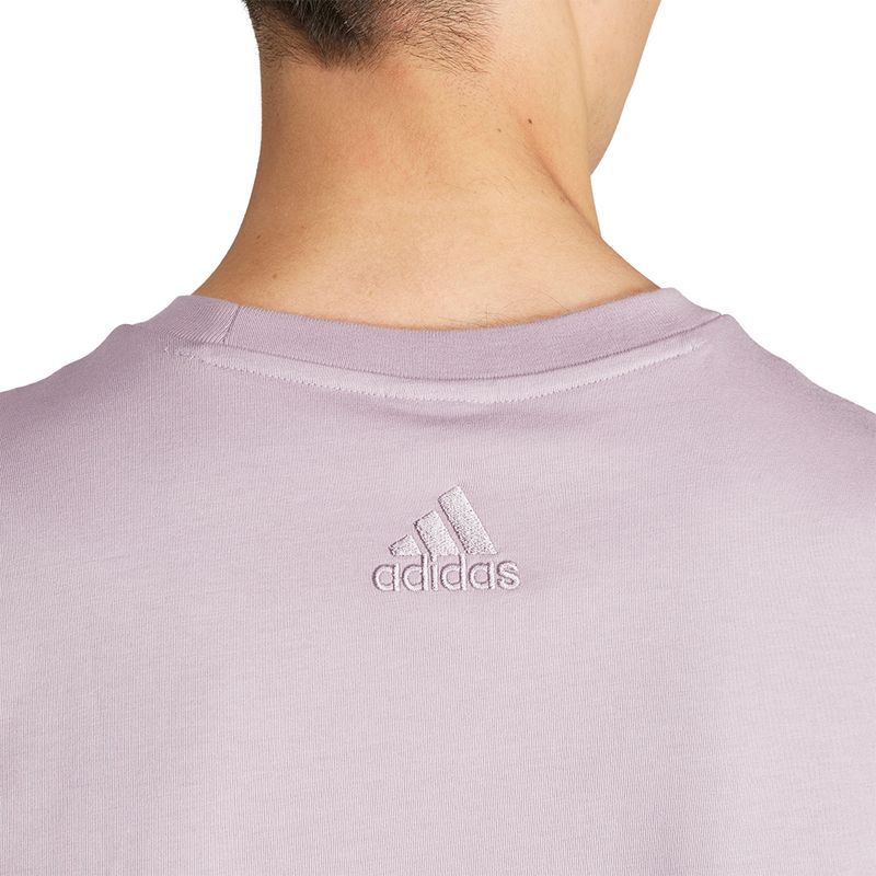 REMERA ADIDAS ESSENTIALS LOGO GRANDE TEJIDO JERSEY DE HOMBRE